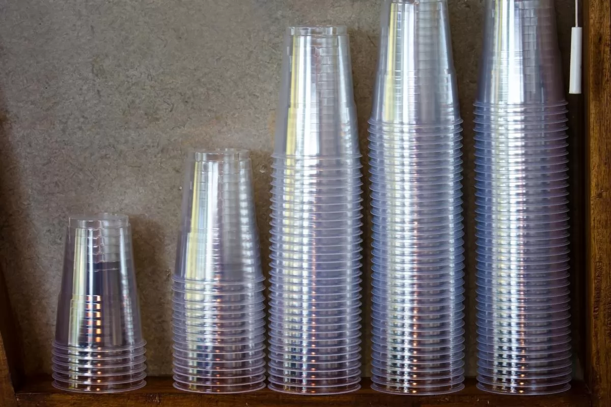 Plastic Cup Injection Molding Machine - LOG Machine